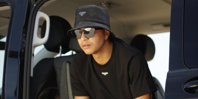 Tiaz balance son nouveau titre ''Wallet'' (clip officiel)