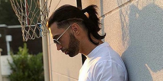 Ademo prend la parole et adresse un poignant message de paix